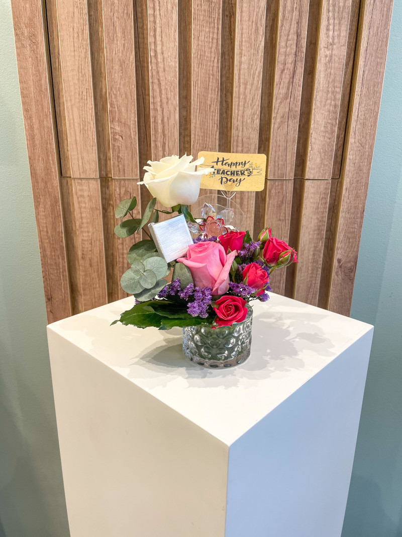 Pink Lily Flowers - Bahrain